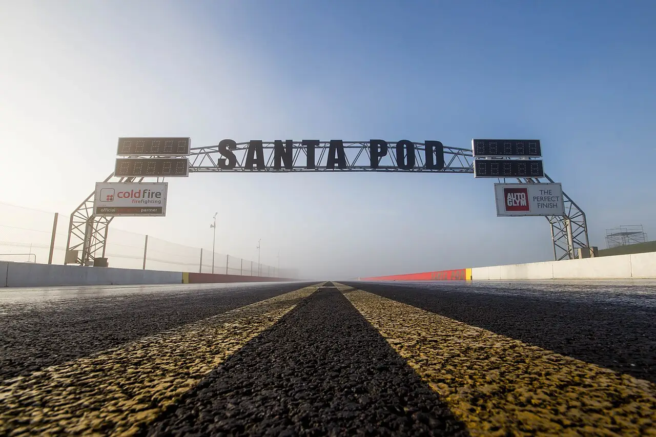SANTA POD AT 60: SIX DECADES OF SPEED, SPECTACLE & SUPREMACY - The ...